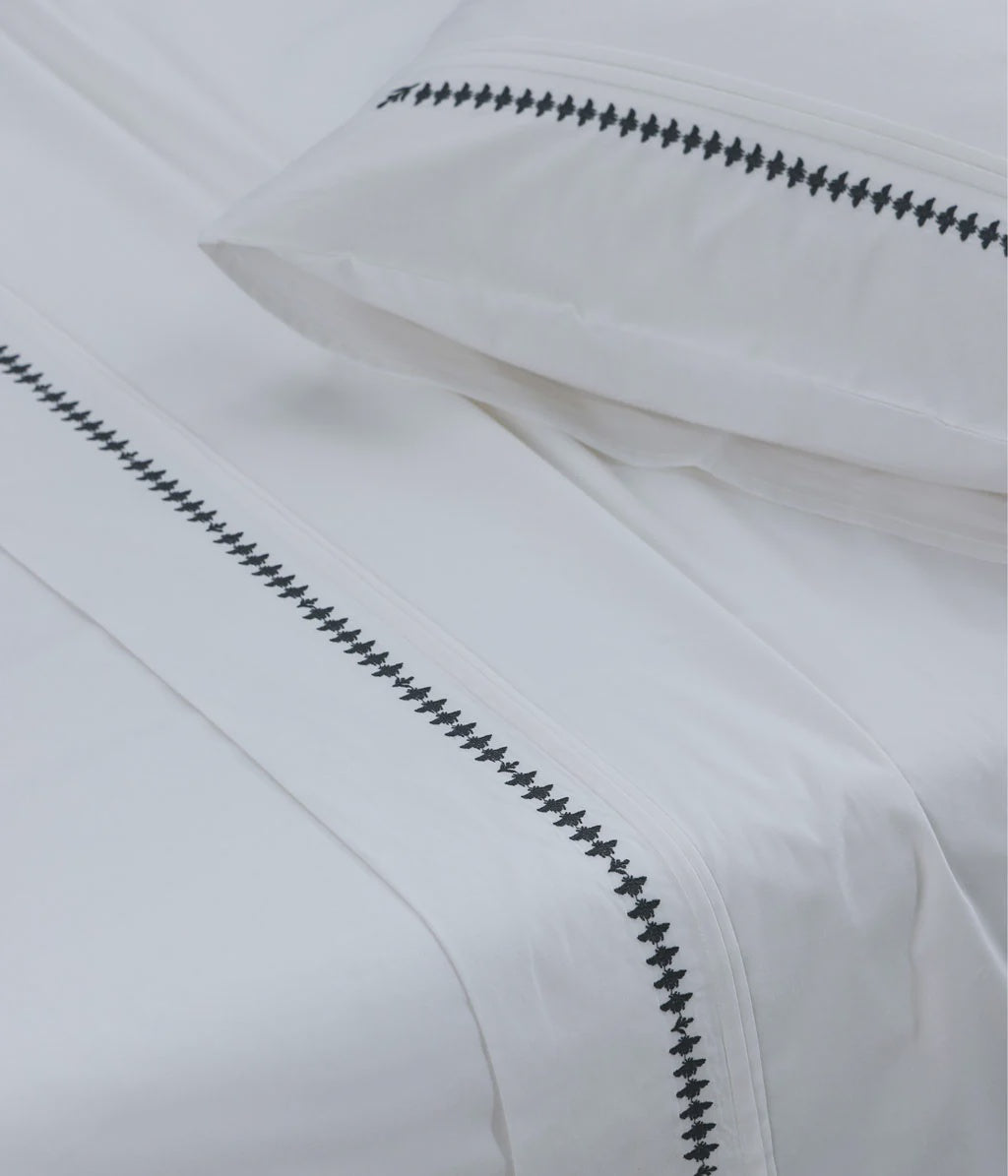 Bee Sheet Set - Queen - Ink – cinnamonbrown